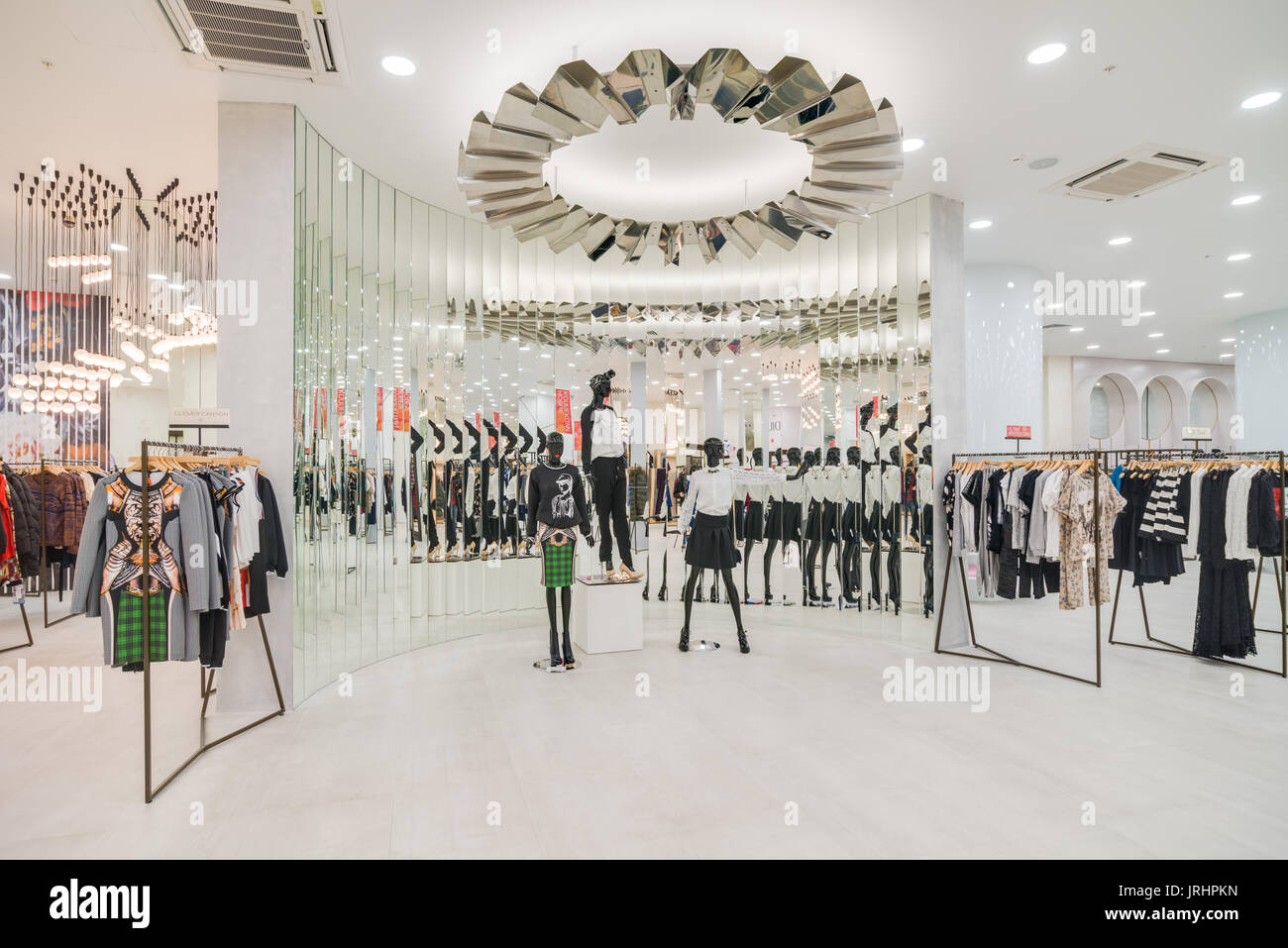 Rio design mall hi-res stock photography and images - Alamy