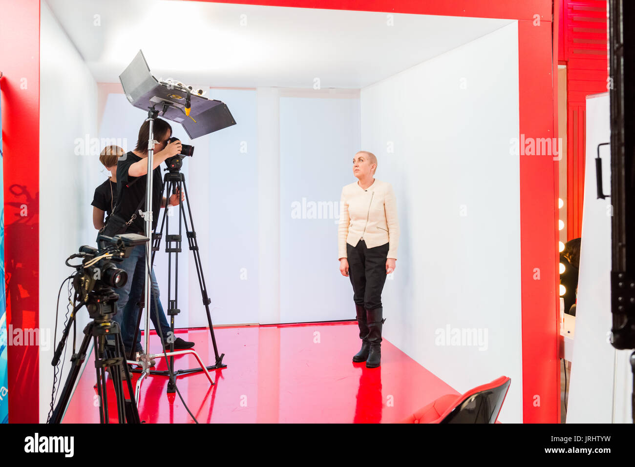 TV show filming backstage Stock Photo - Alamy