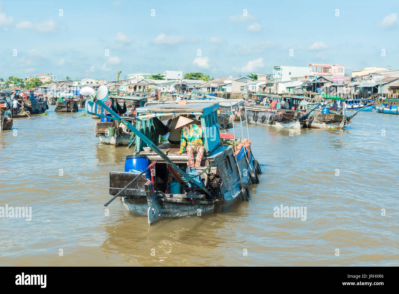 Mekong floating market Stock Photo - Alamy
