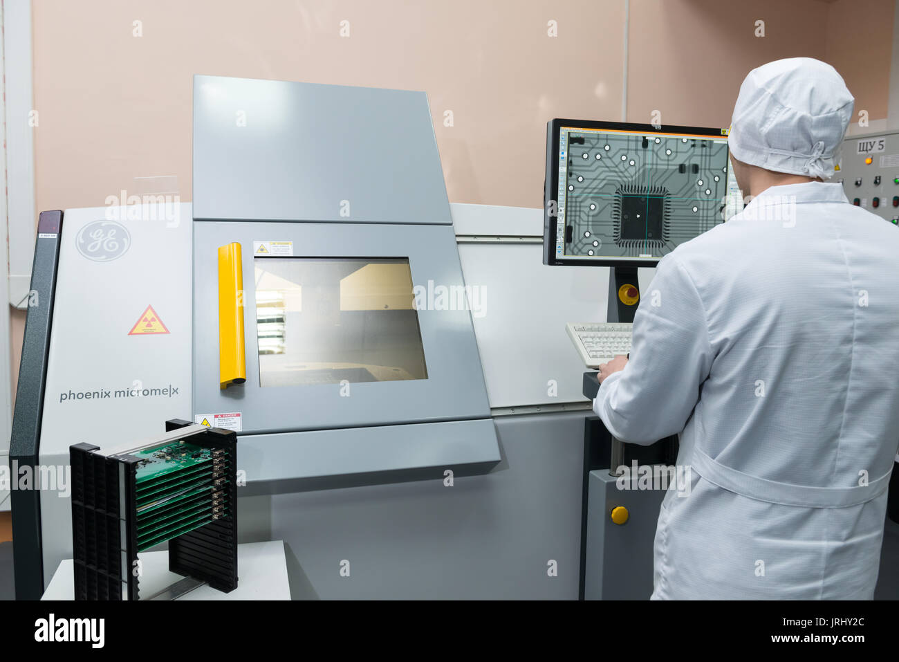 Production of electronic components at high-tech factory Stock Photo ...