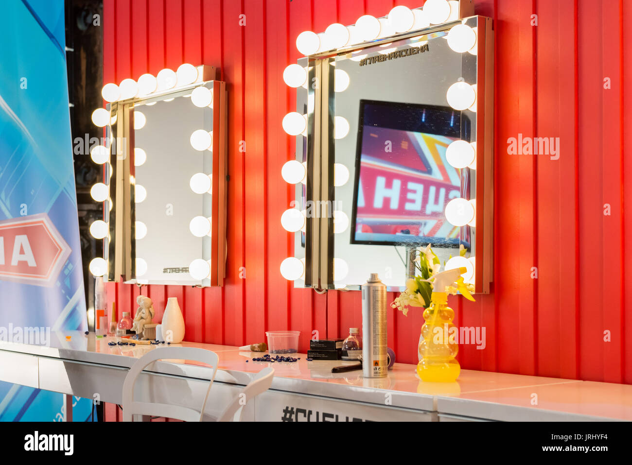 TV show filming backstage Stock Photo - Alamy