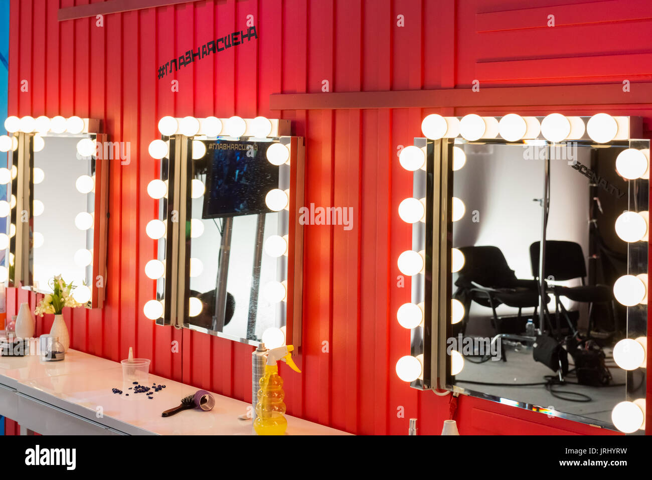 TV show filming backstage Stock Photo - Alamy