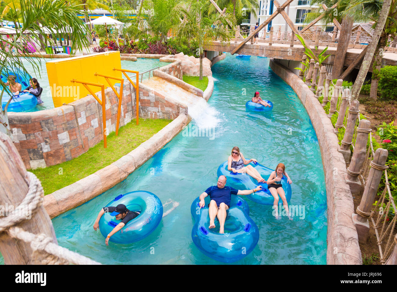 Lazy river hi-res stock photography and images - Alamy