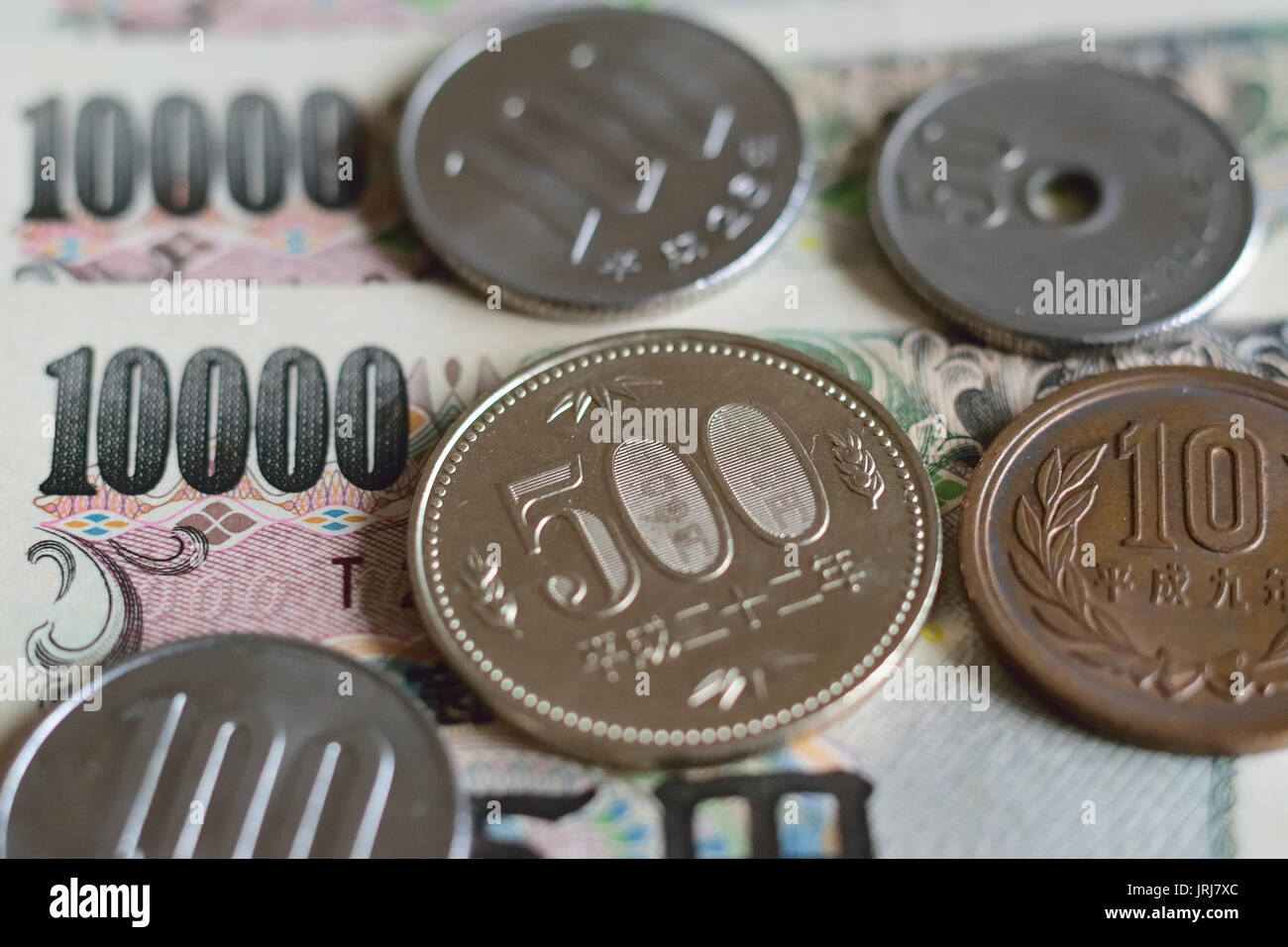 Japanese Yen Notes And Coins High Resolution Stock Photography and ...
