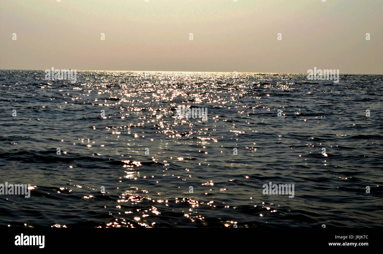 Vast view horizon hi-res stock photography and images - Alamy