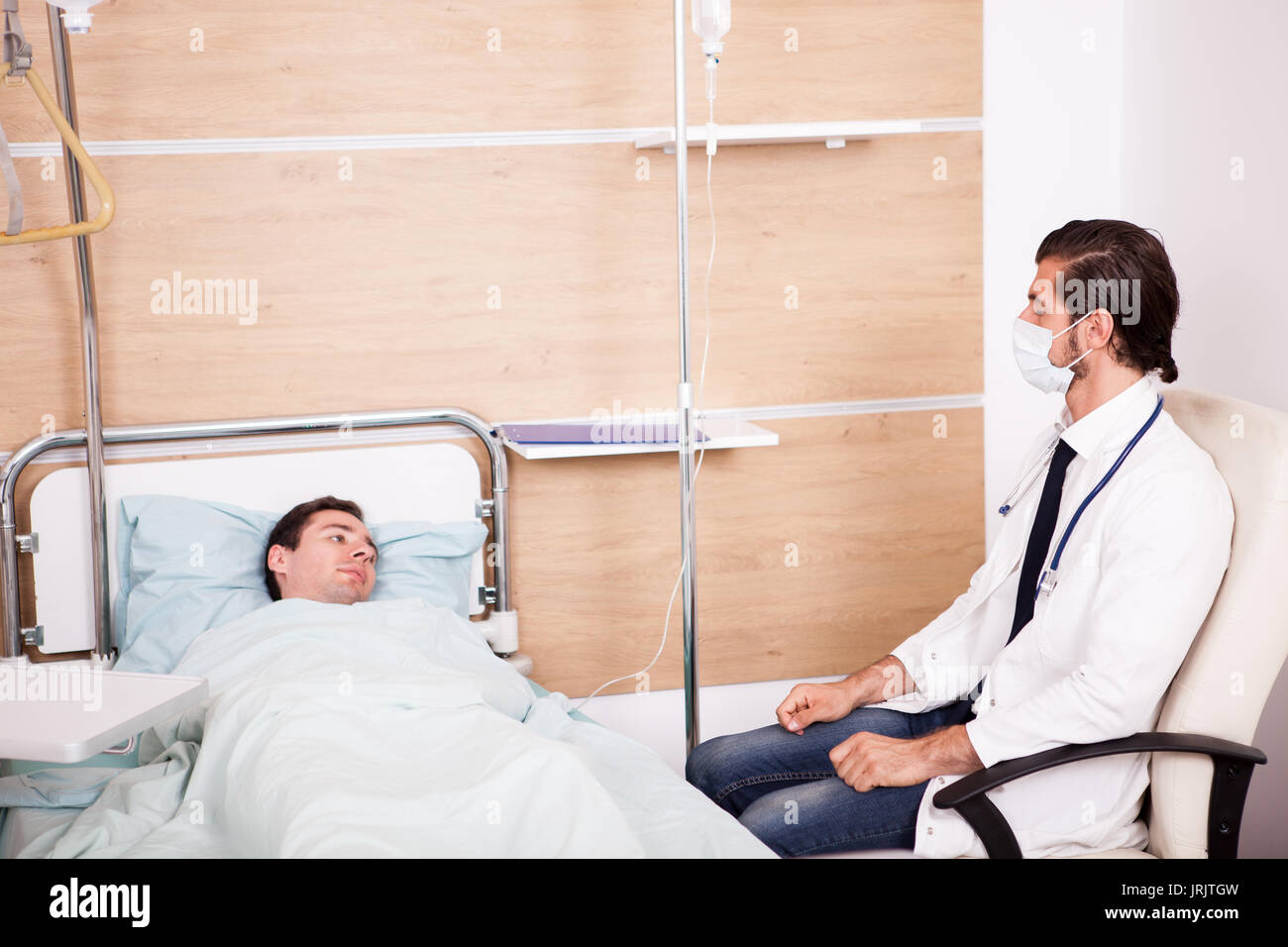Recovery room hi-res stock photography and images - Alamy
