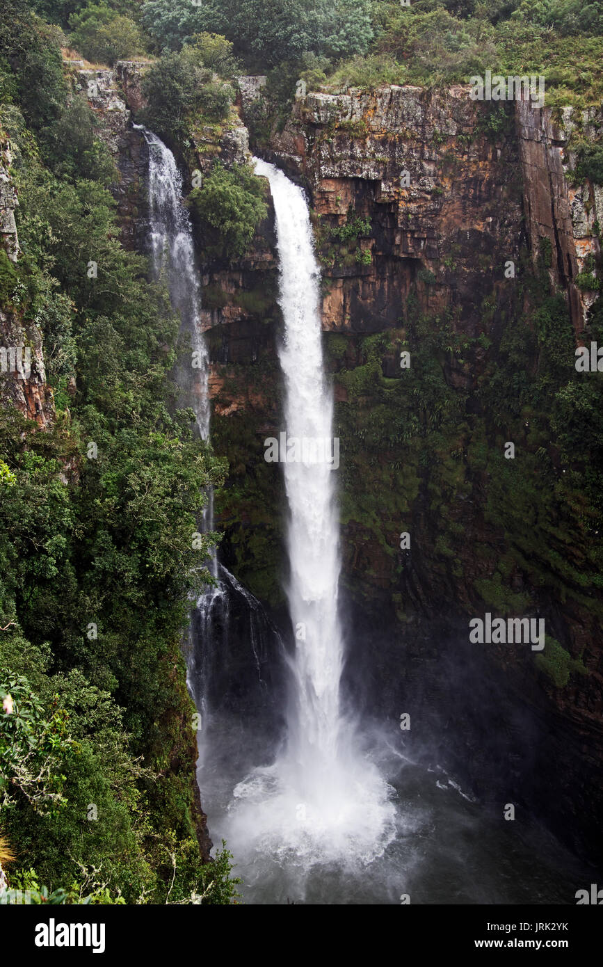 Mac mac falls hi-res stock photography and images - Alamy