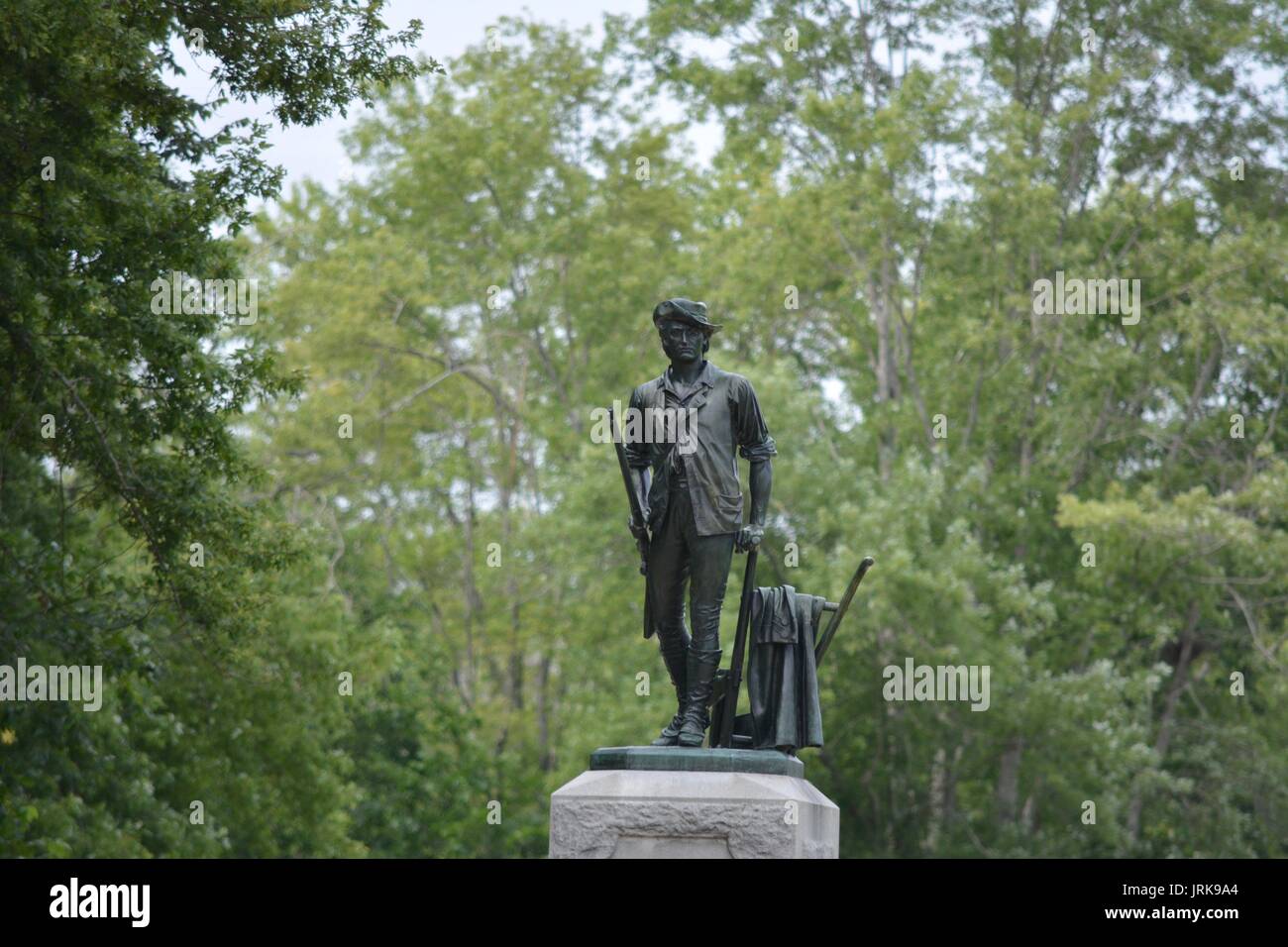 The iconic Minuteman Statue at Old North Bridge in Concord ...
