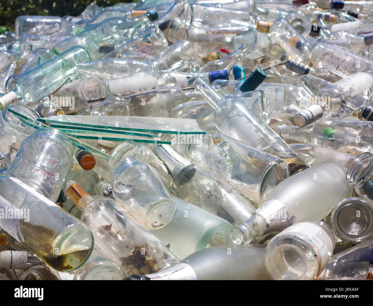 Waste glass into usable products High Resolution Stock Photography and ...