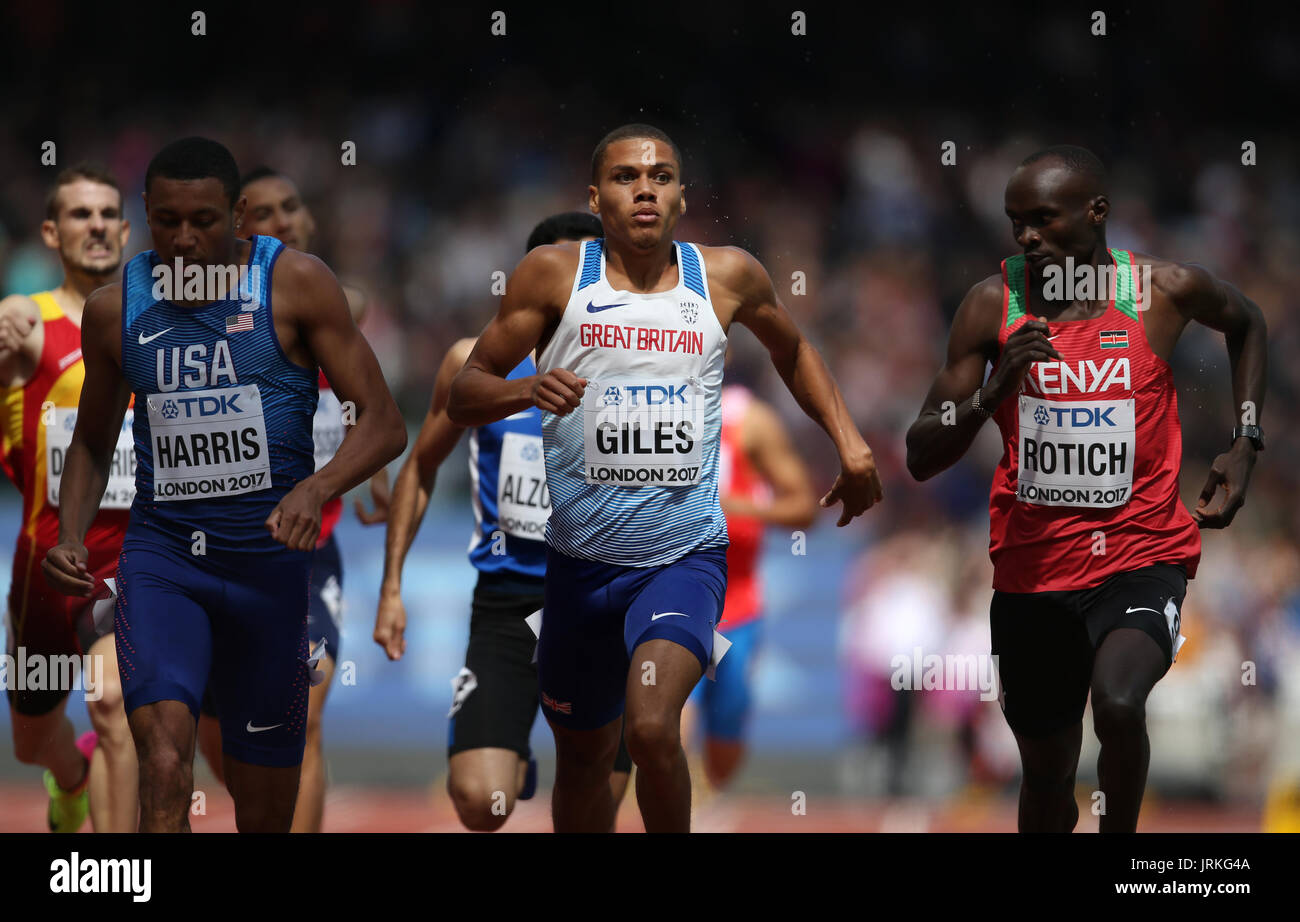 Great Britain's Elliot Giles (centre) in the 800m Men's heat three ...