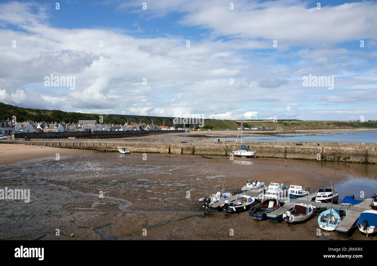 Cullen harbour, Scotland Stock Photo - Alamy