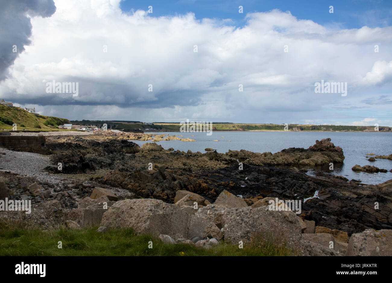 Cullen bay scotland hi-res stock photography and images - Alamy