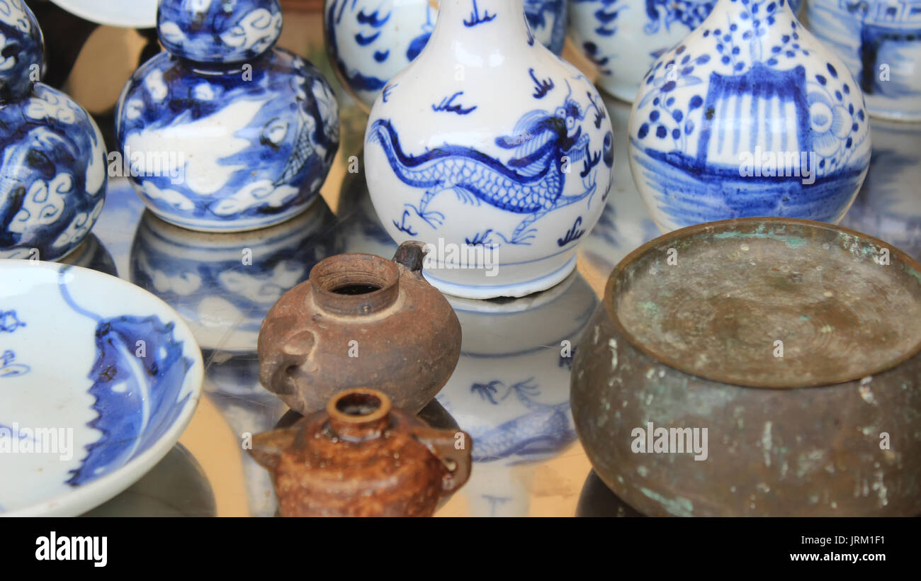 Pottery ceramic handicraft thailand hi-res stock photography and images ...