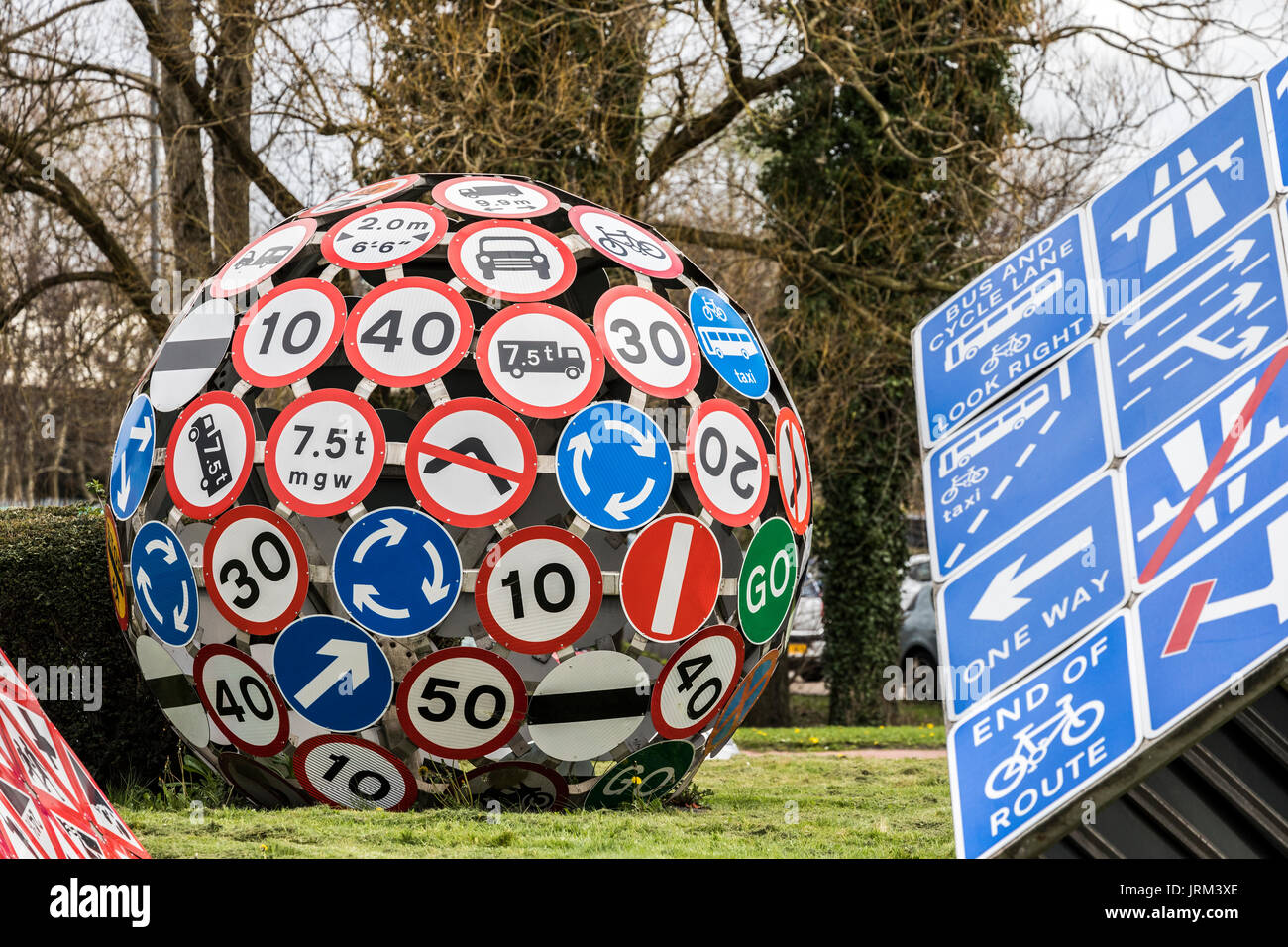 Welsh Road Signs High Resolution Stock Photography and Images - Alamy