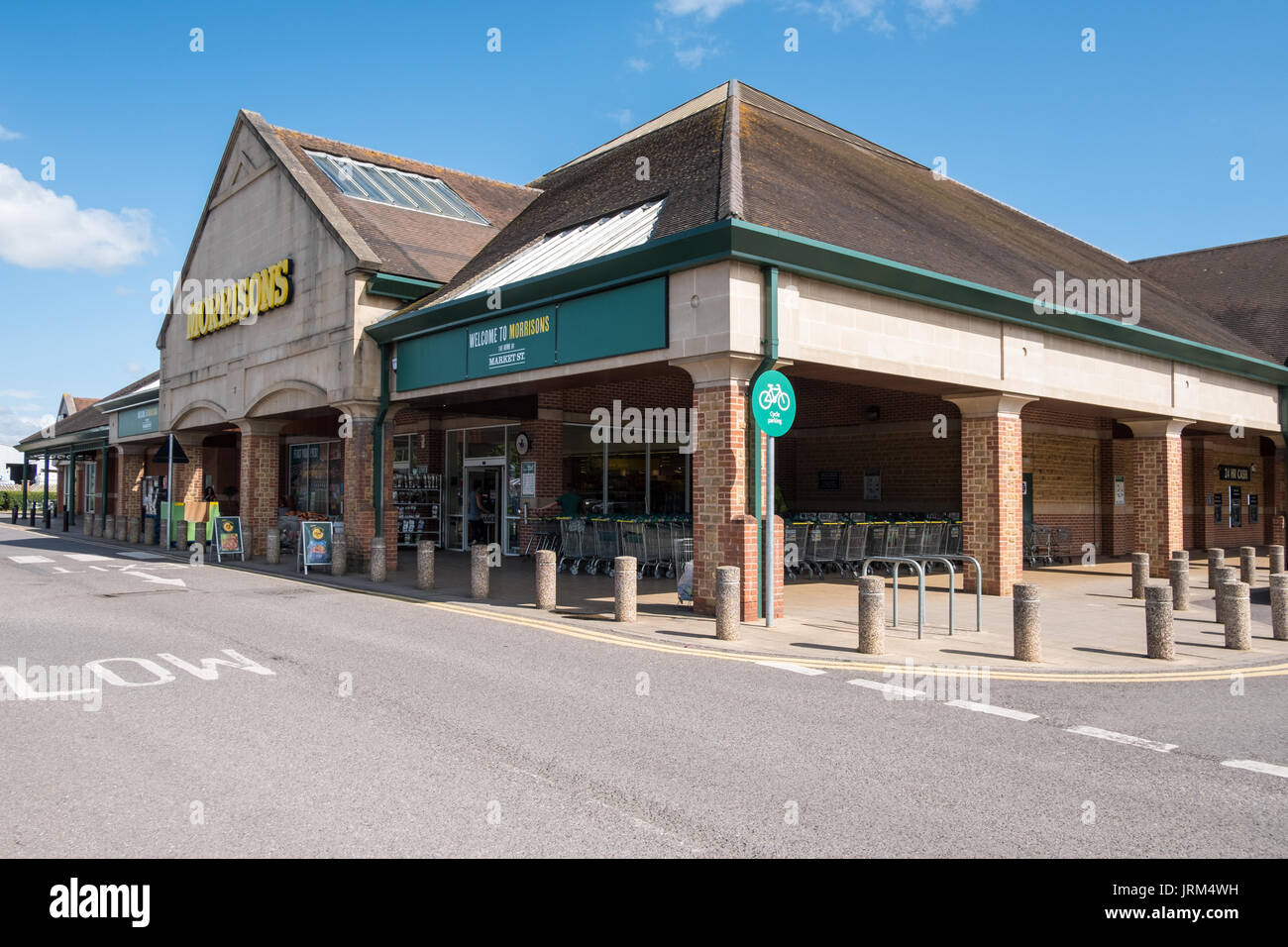 Wm morrison supermarkets plc hi-res stock photography and images - Alamy