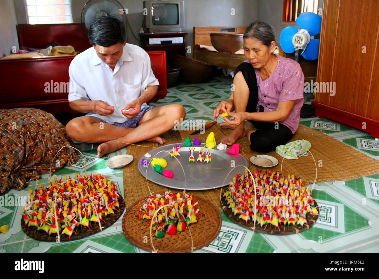 Vietnamese creation work hi-res stock photography and images - Alamy