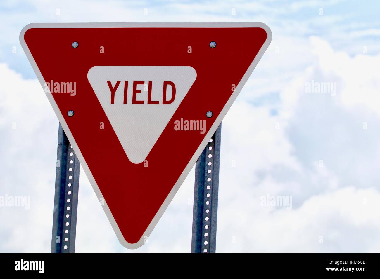 Red and White Yield Sign Horizontal Stock Photo - Alamy