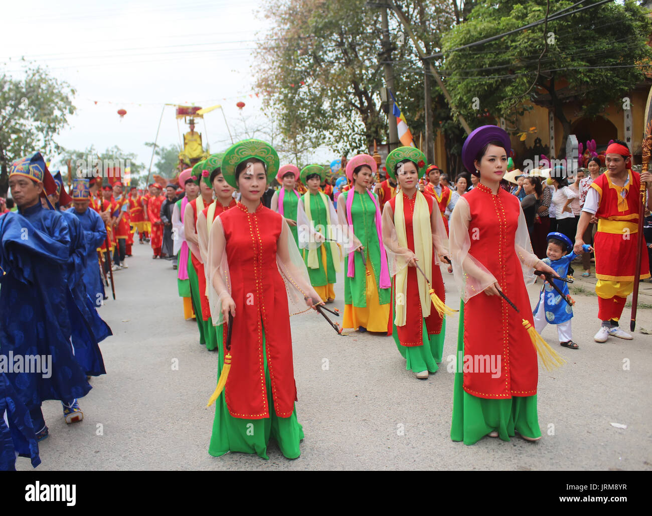 Traditional festivals hi-res stock photography and images - Alamy