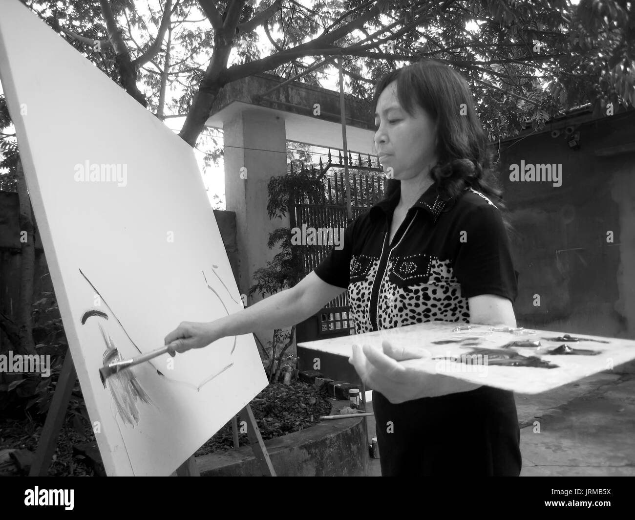 Female artist Black and White Stock Photos & Images - Alamy