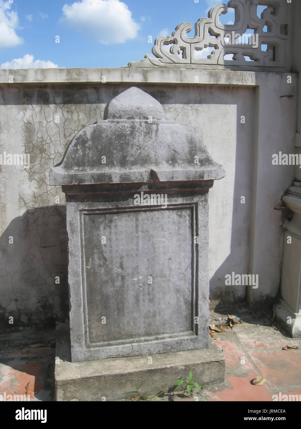 Jewish tombstone greek hi-res stock photography and images - Alamy