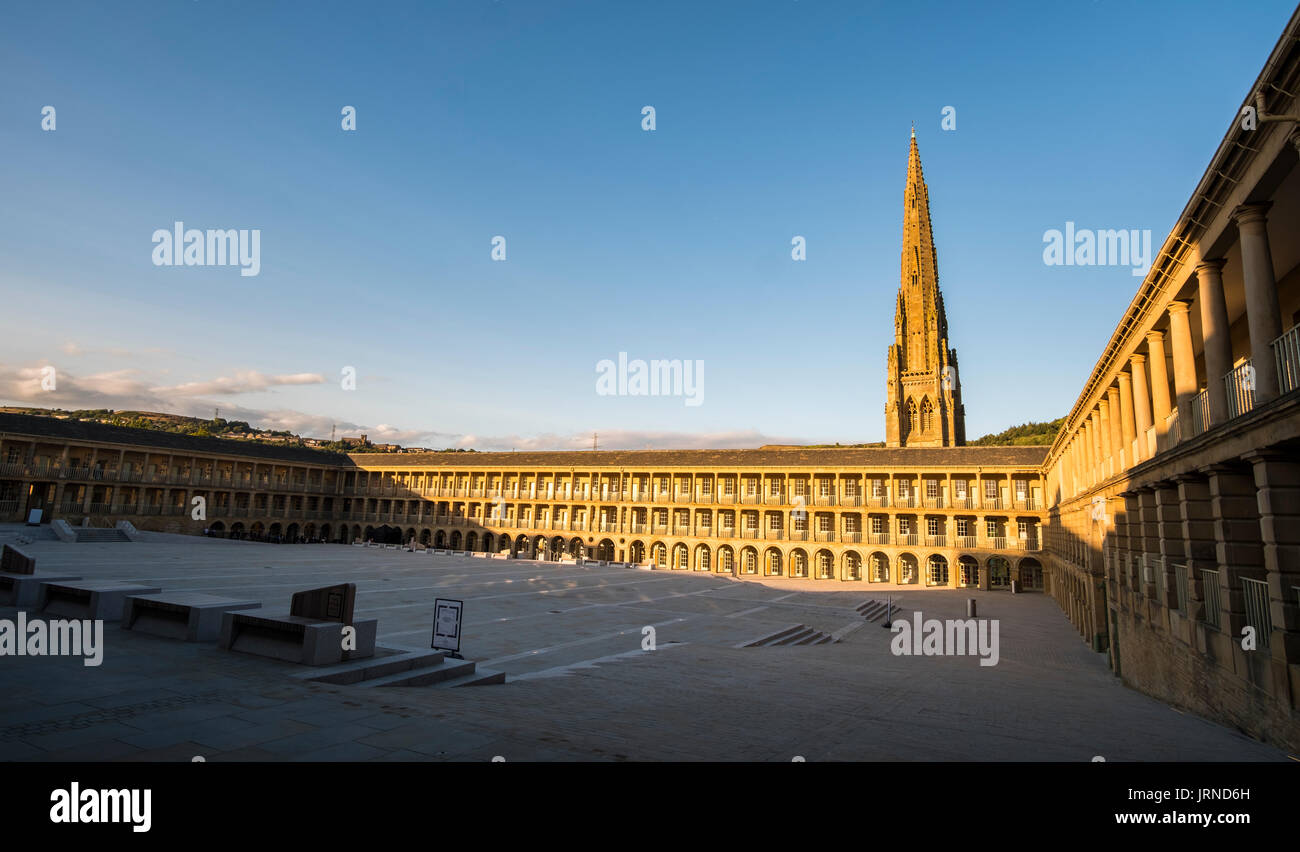 Halifax piece hall sunset hi-res stock photography and images - Alamy