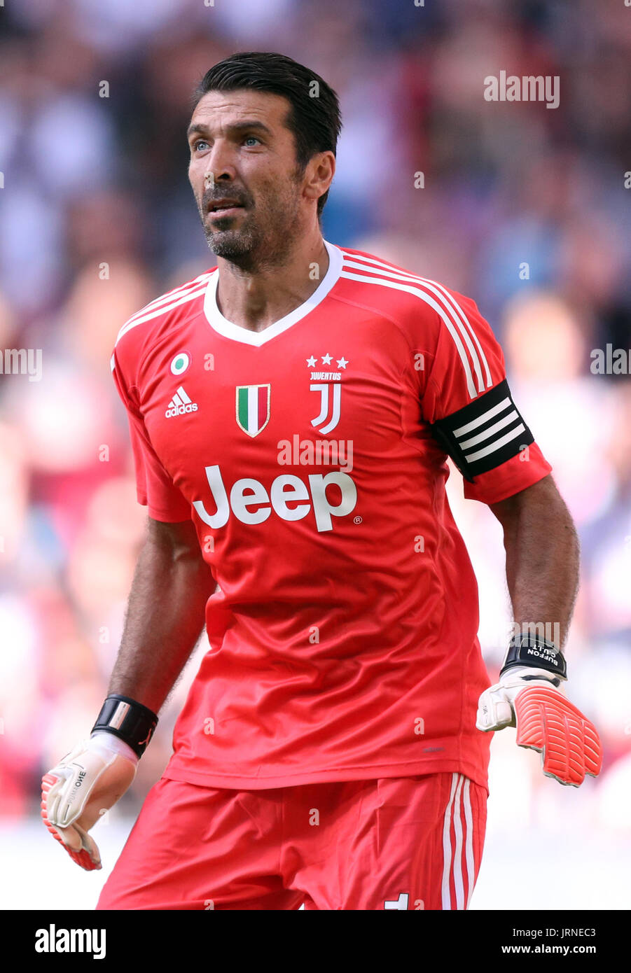 Juventus goalkeeper Gianluigi Buffon Stock Photo - Alamy