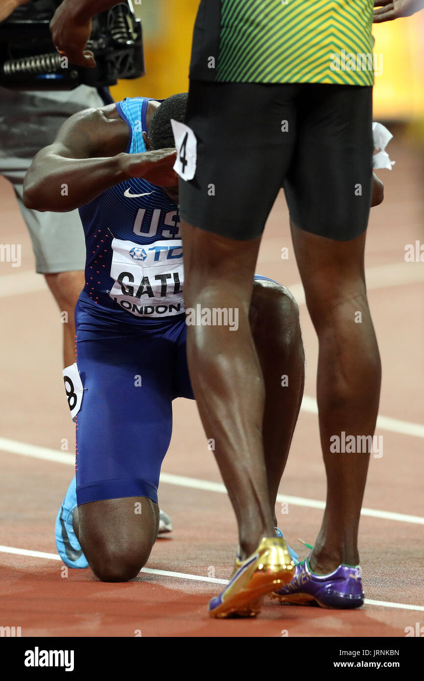 USA's Justin Gatlin bows to Jamaica's Usain Bolt after winning the Men ...