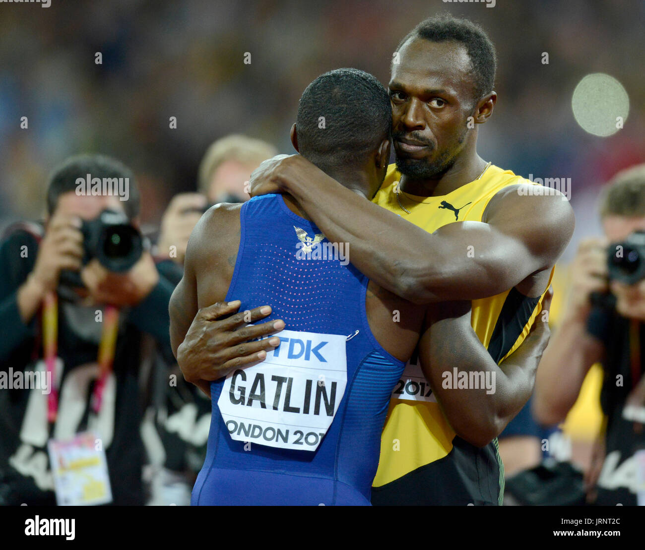 Bolt hug gatlin hi-res stock photography and images - Alamy