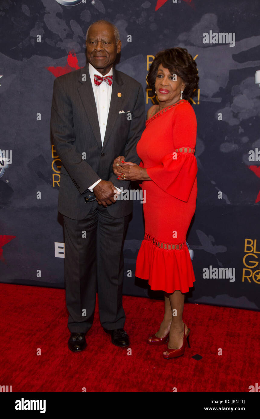 NEWARK, NEW JERSEY - AUGUST 05: Sid Williams and Maxine Waters attends ...