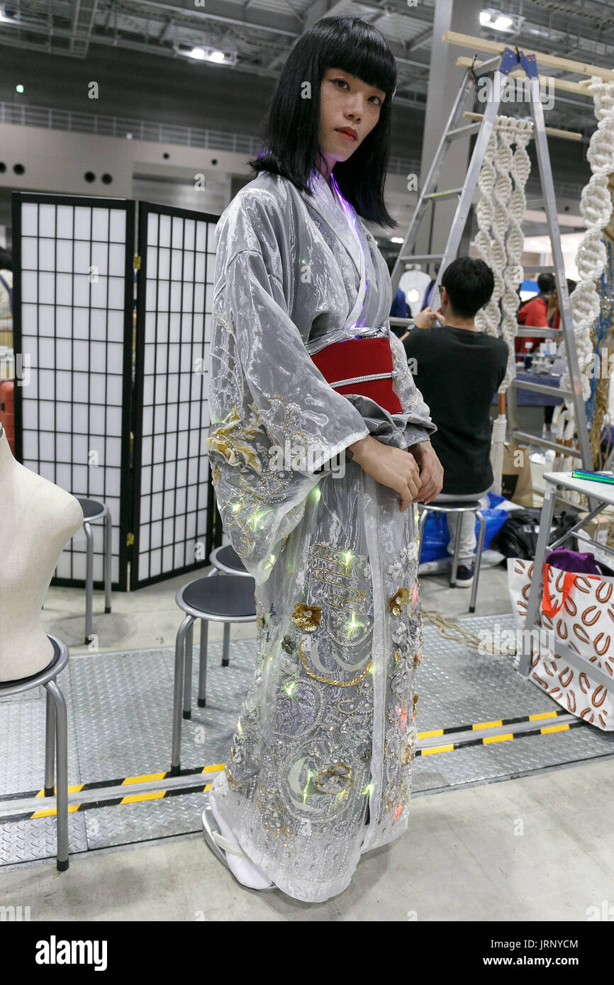 Model in traditional kimono poses hi-res stock photography and images ...