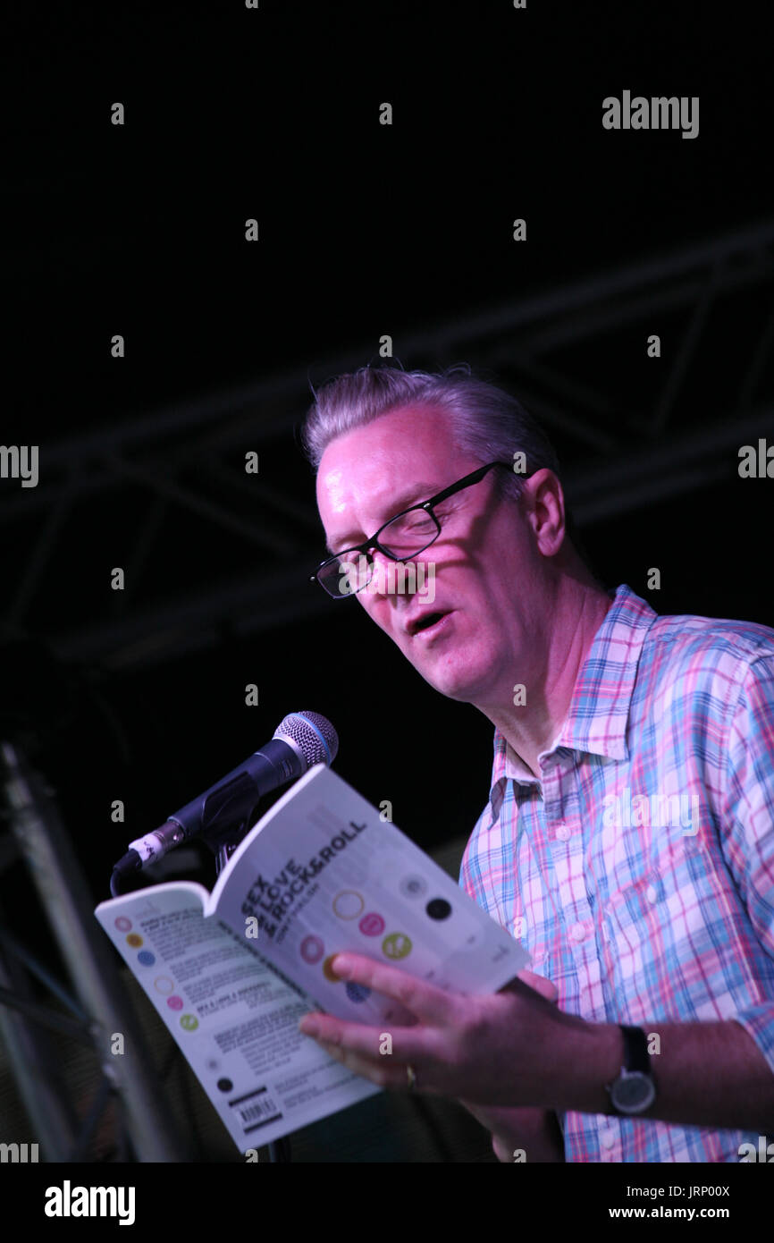 Manchester, UK, 5 August 2017. Tony Walsh, aka Longfella, reciting his ...