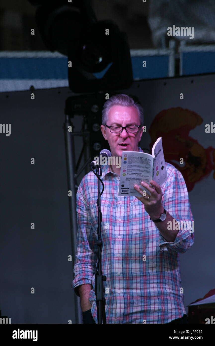 Manchester, UK, 5 August 2017. Tony Walsh, aka Longfella, reciting his ...