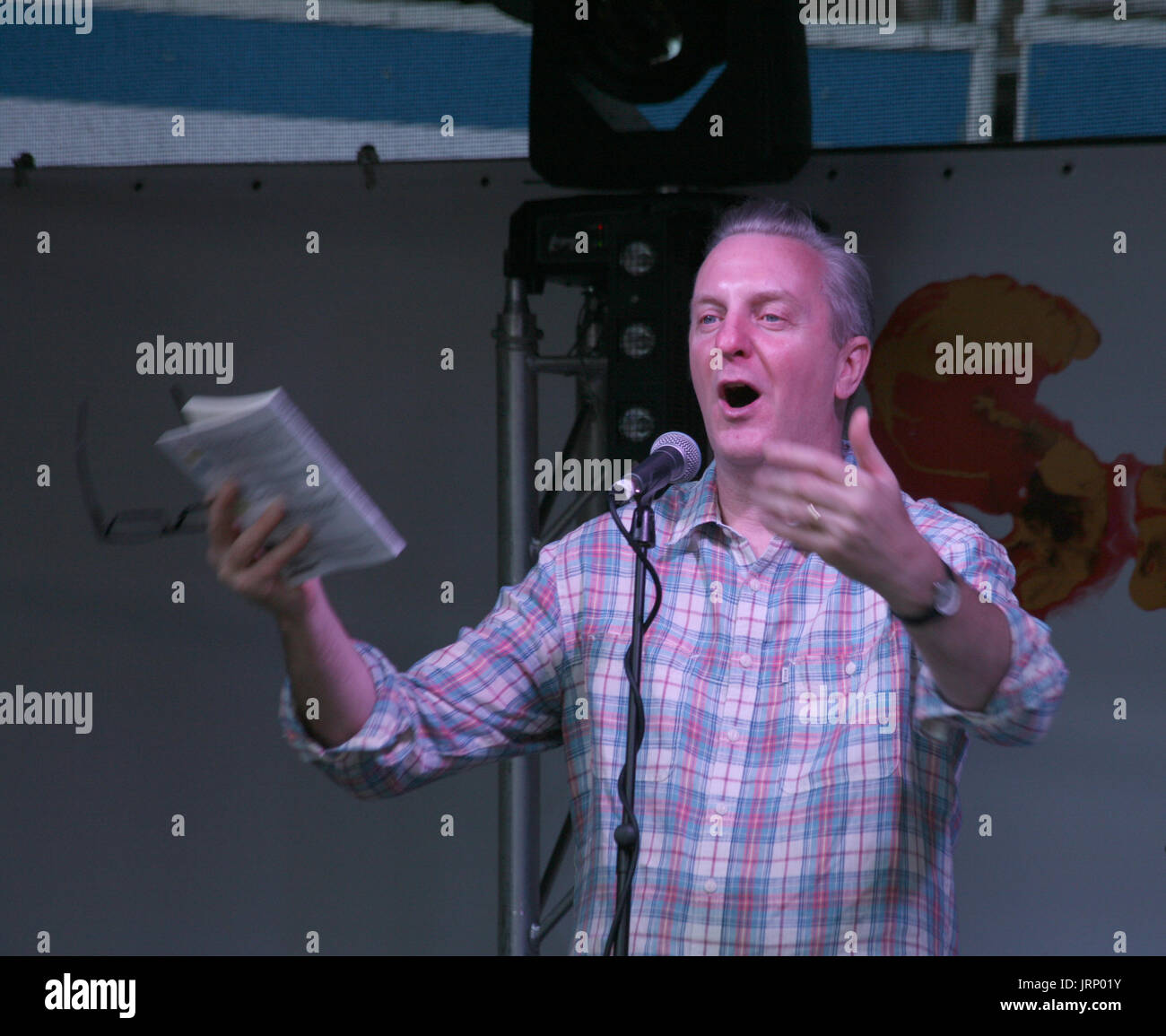 Manchester, UK, 5 August 2017. Tony Walsh, aka Longfella, reciting his ...