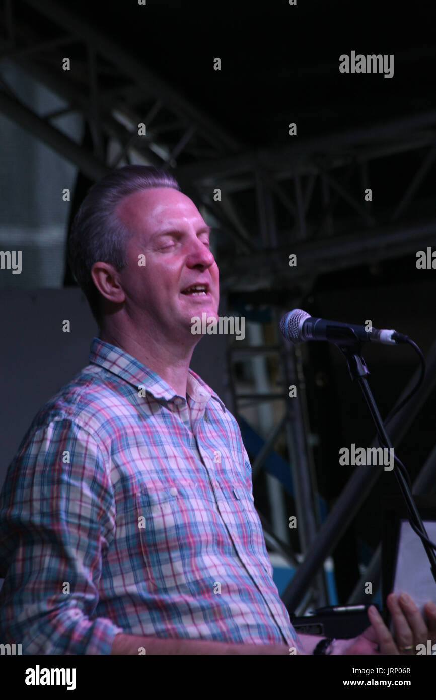 Tony walsh manchester hi-res stock photography and images - Alamy