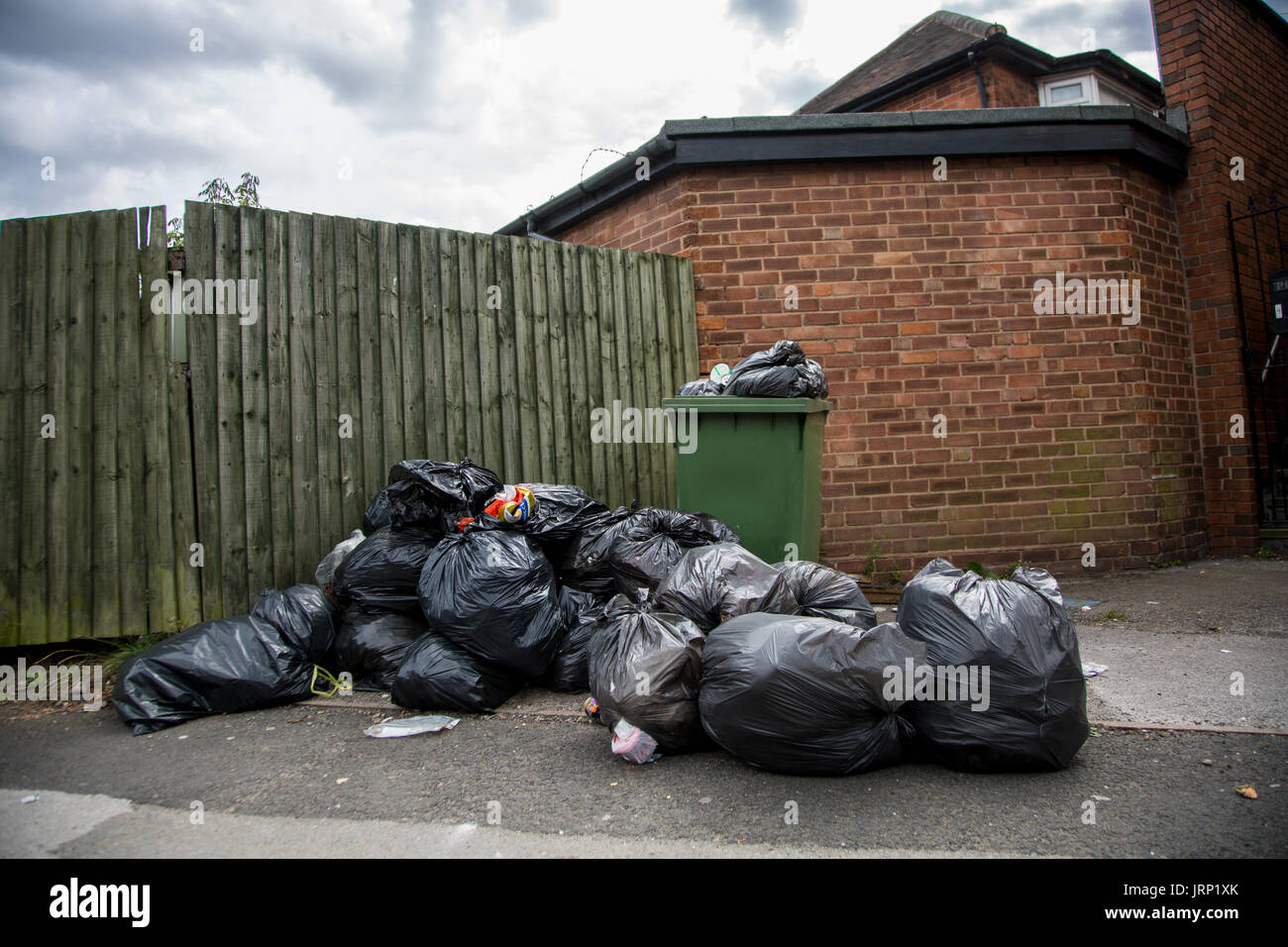Birmingham refuse strike hi-res stock photography and images - Alamy