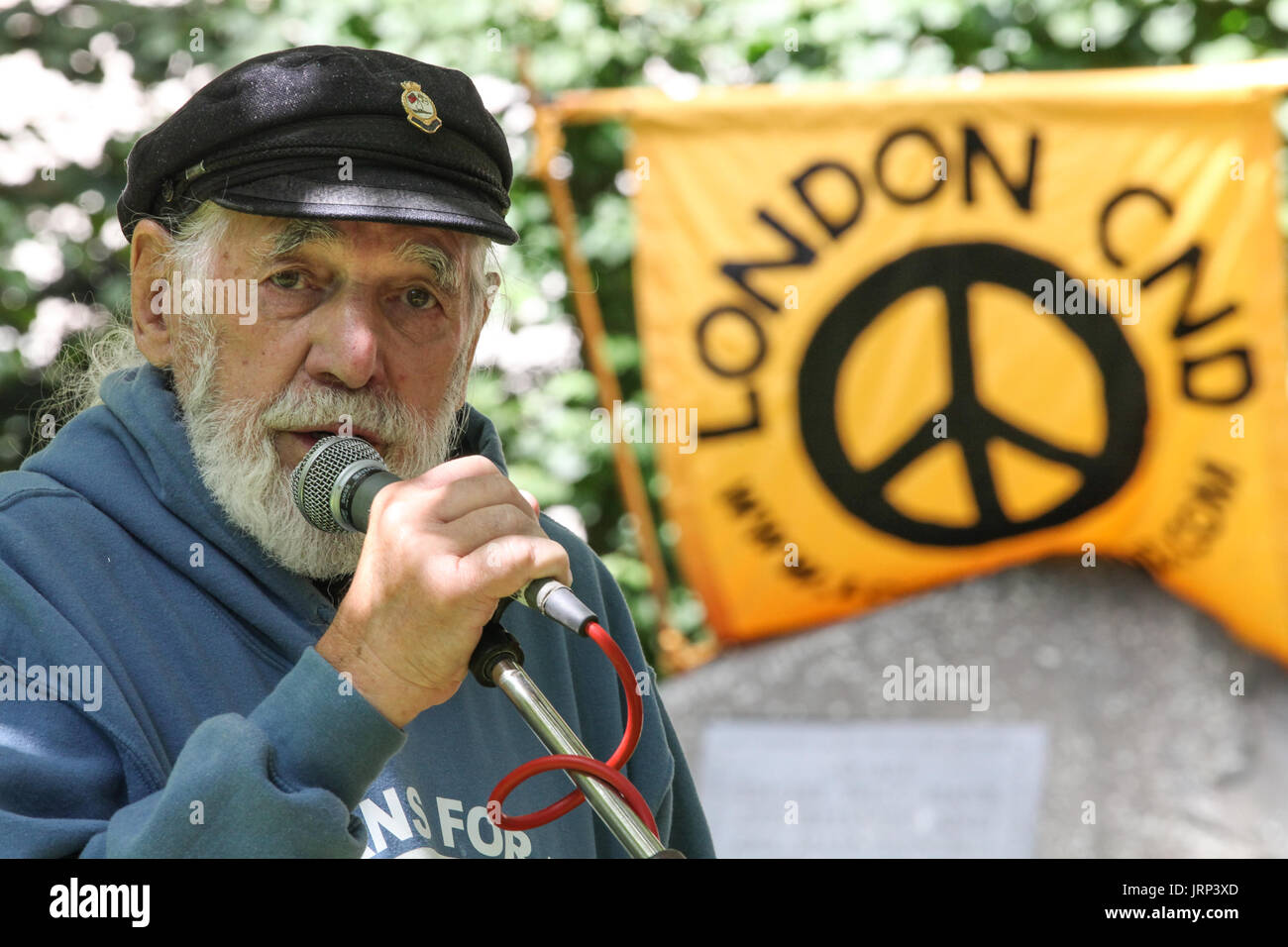 Mark radford hi-res stock photography and images - Alamy