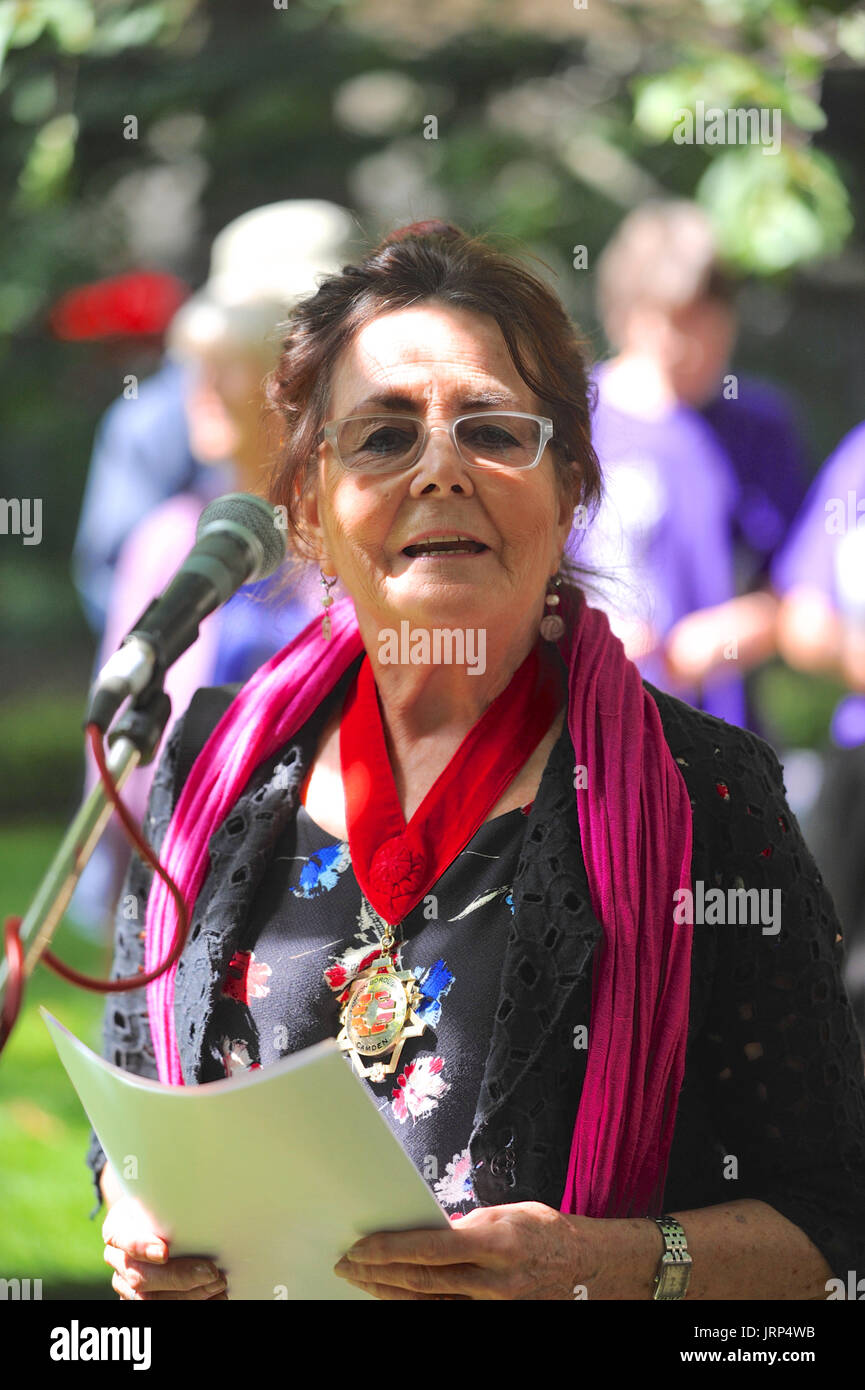 Jenny headlam wells hi-res stock photography and images - Alamy