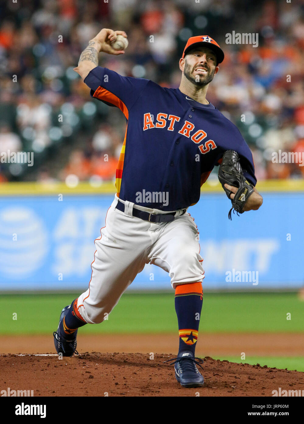 August 6, 2017: Houston Astros starting pitcher Mike Fiers (54 ...