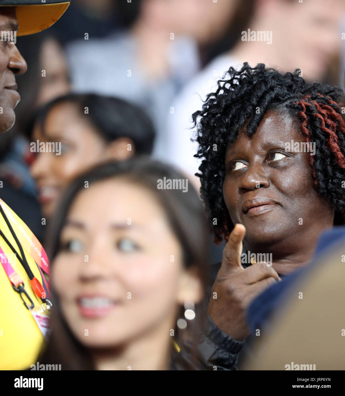 Jennifer bolt hi-res stock photography and images - Alamy