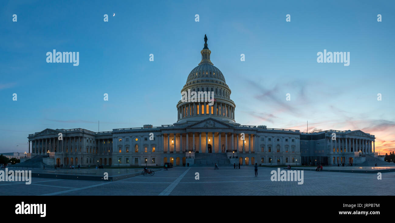 Washington dc view east night hi-res stock photography and images - Alamy