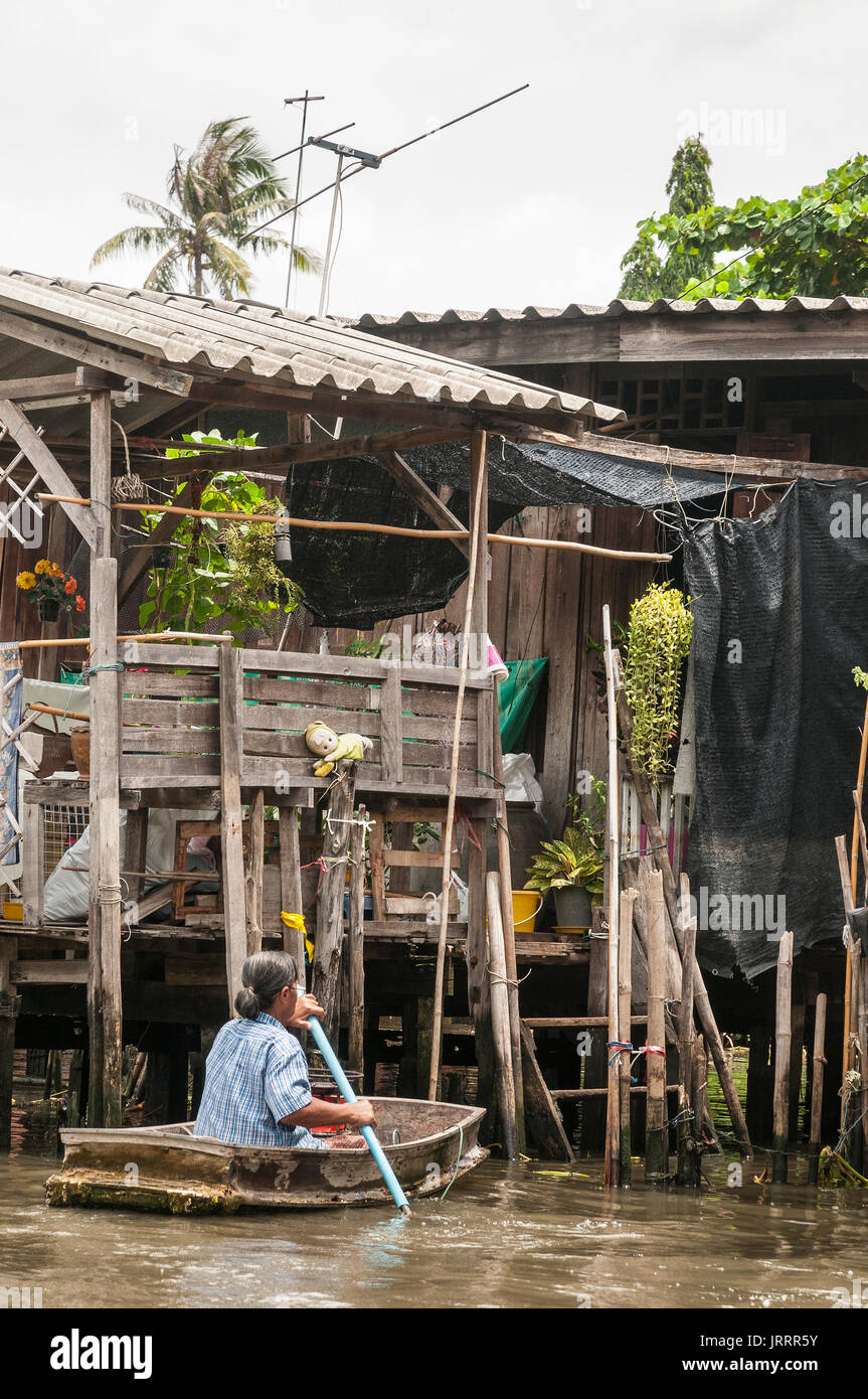 Thonburi klongs bangkok hi-res stock photography and images - Alamy