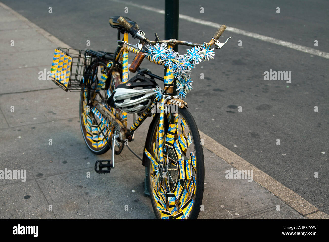 Metrocard mta hi-res stock photography and images - Alamy