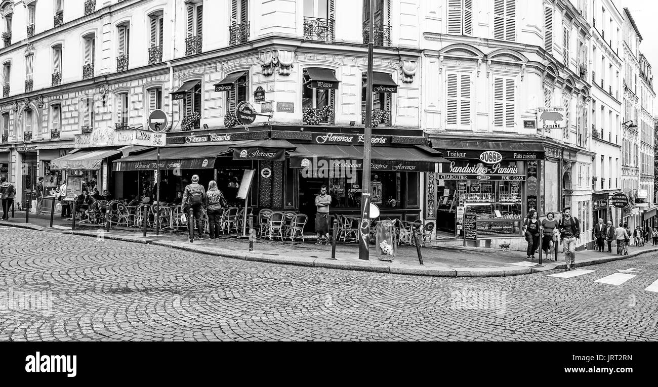 Beautiful street corner in Paris - typical view - PARIS / FRANCE ...