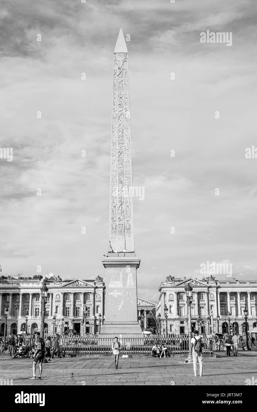 The obelisk of concorde square hi-res stock photography and images - Alamy