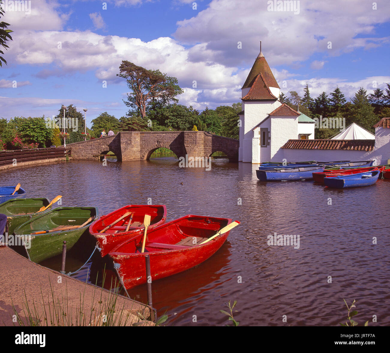 A beautiful colourful scene in Craigtoun Country Park, near St Andrews ...