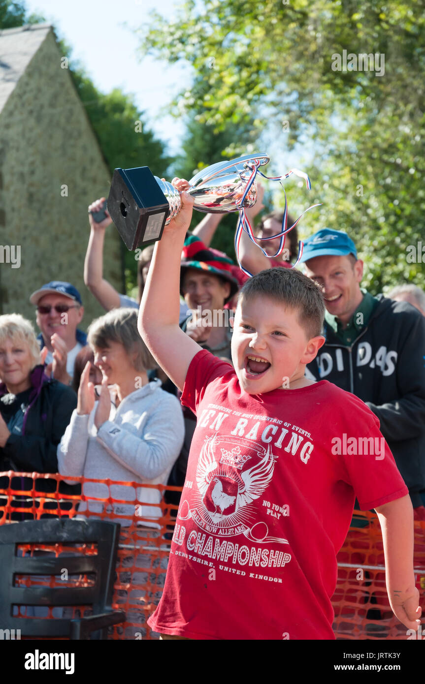 Bonsall world championship hen race hi-res stock photography and images ...