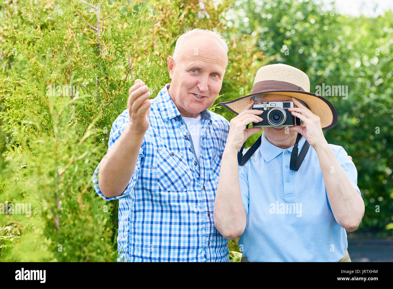 Senior Tourists on Family Vacation Stock Photo - Alamy