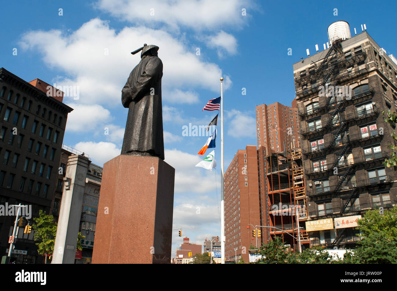 Chatham square manhattan hi-res stock photography and images - Alamy