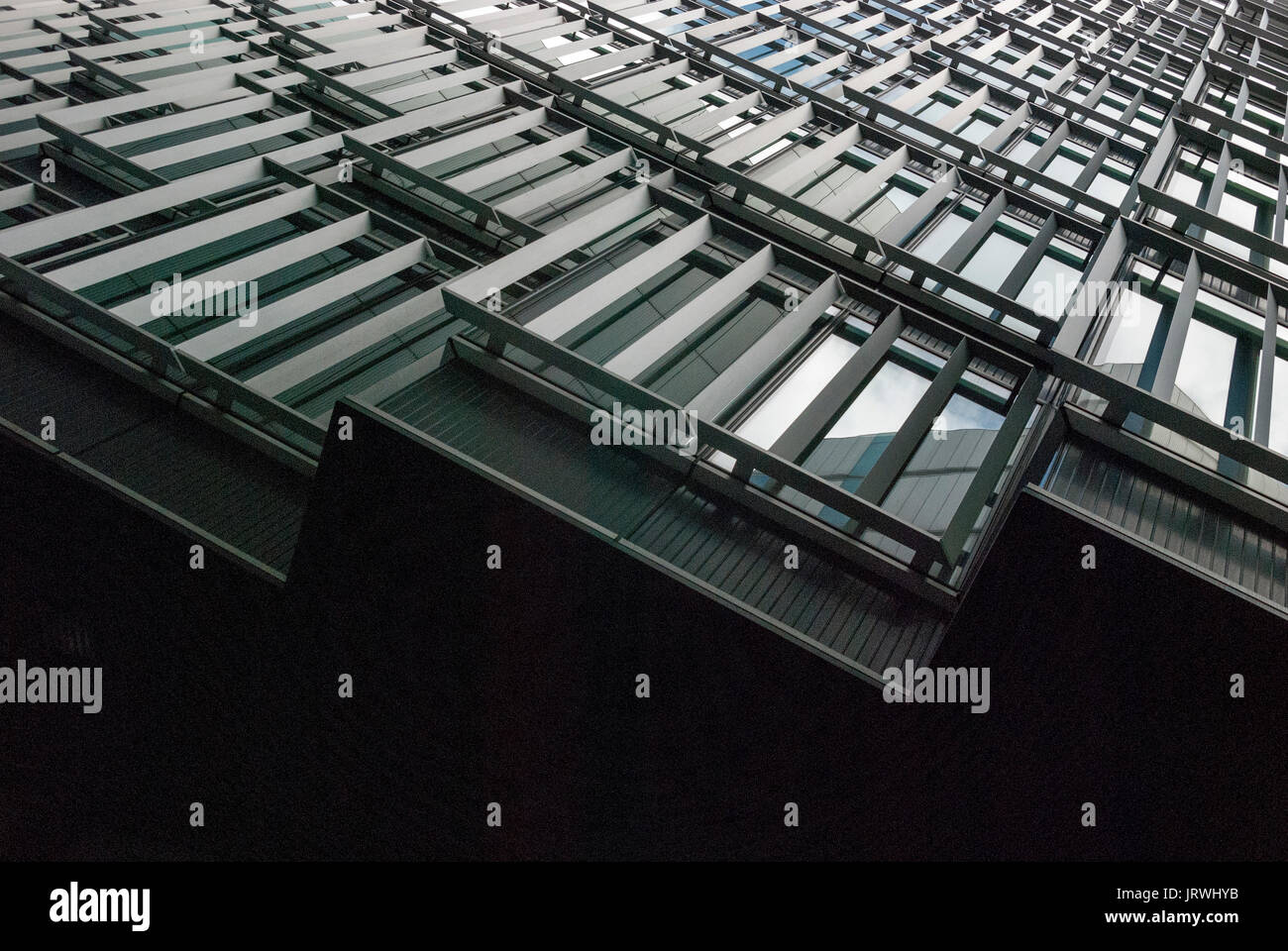 High rise building structure hi-res stock photography and images - Alamy