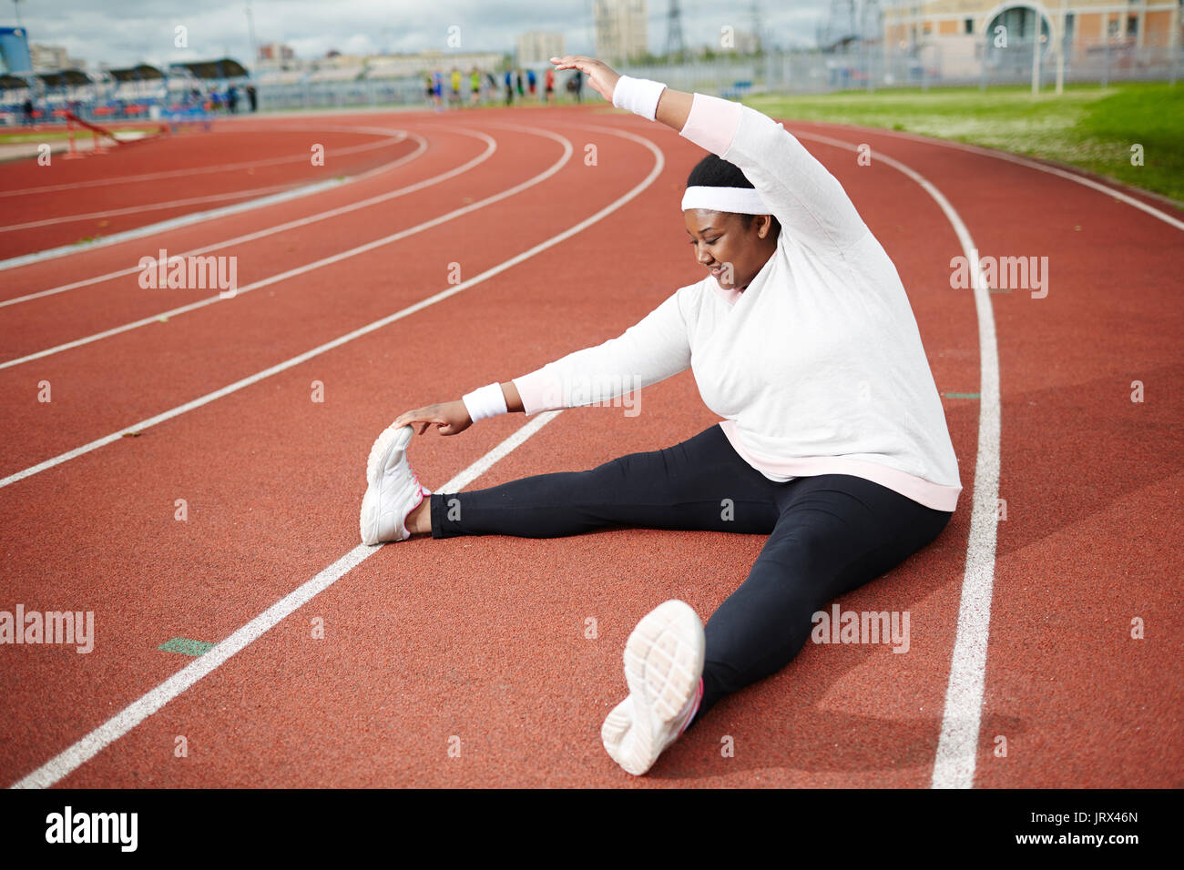 African american female body hi-res stock photography and images - Alamy